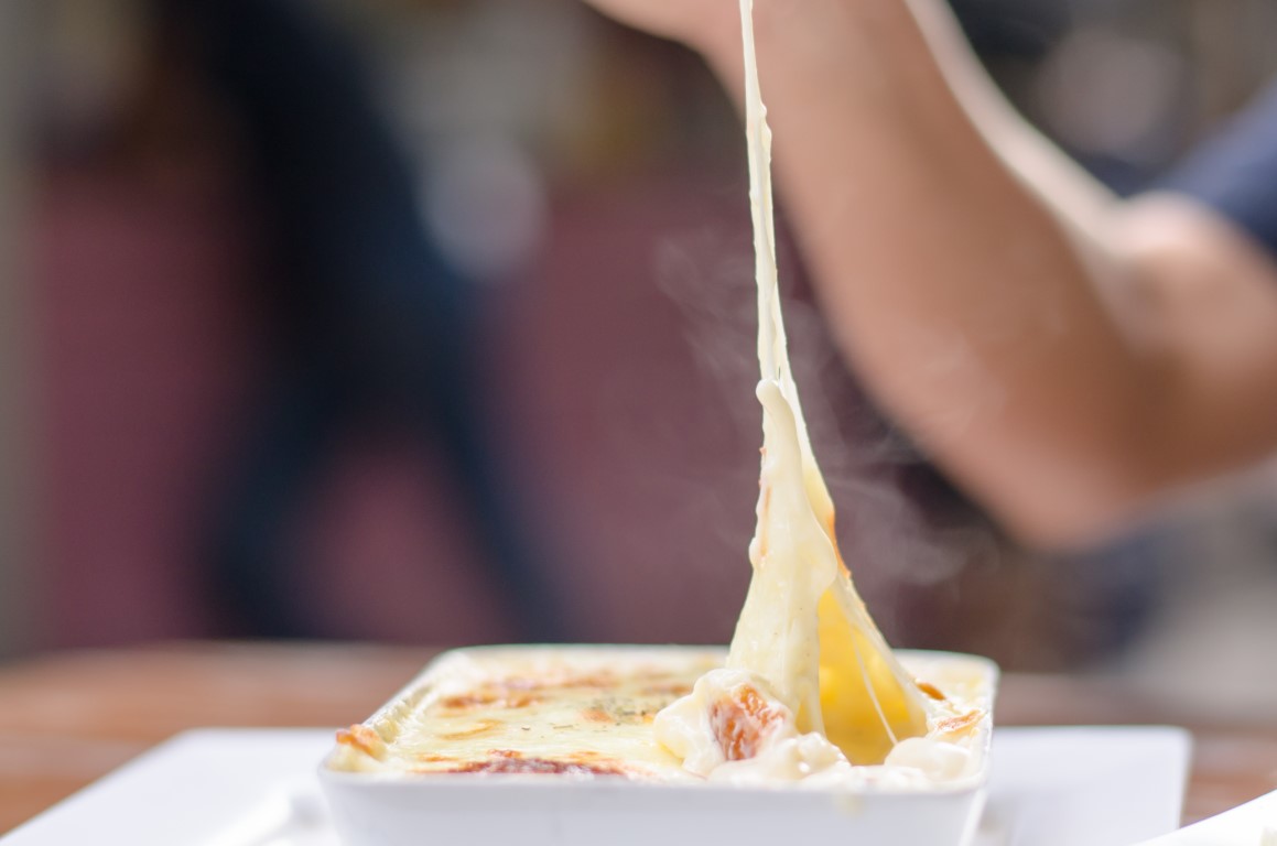 Mouthwatering Marvel: Cheesy Macaroni Magic - Fresh recipes, ingenious ...