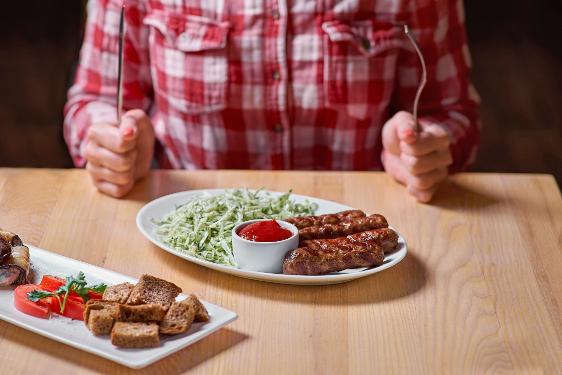 Sizzling Skewers: Grilling Pork and Pineapple to Perfection! - Fresh ...